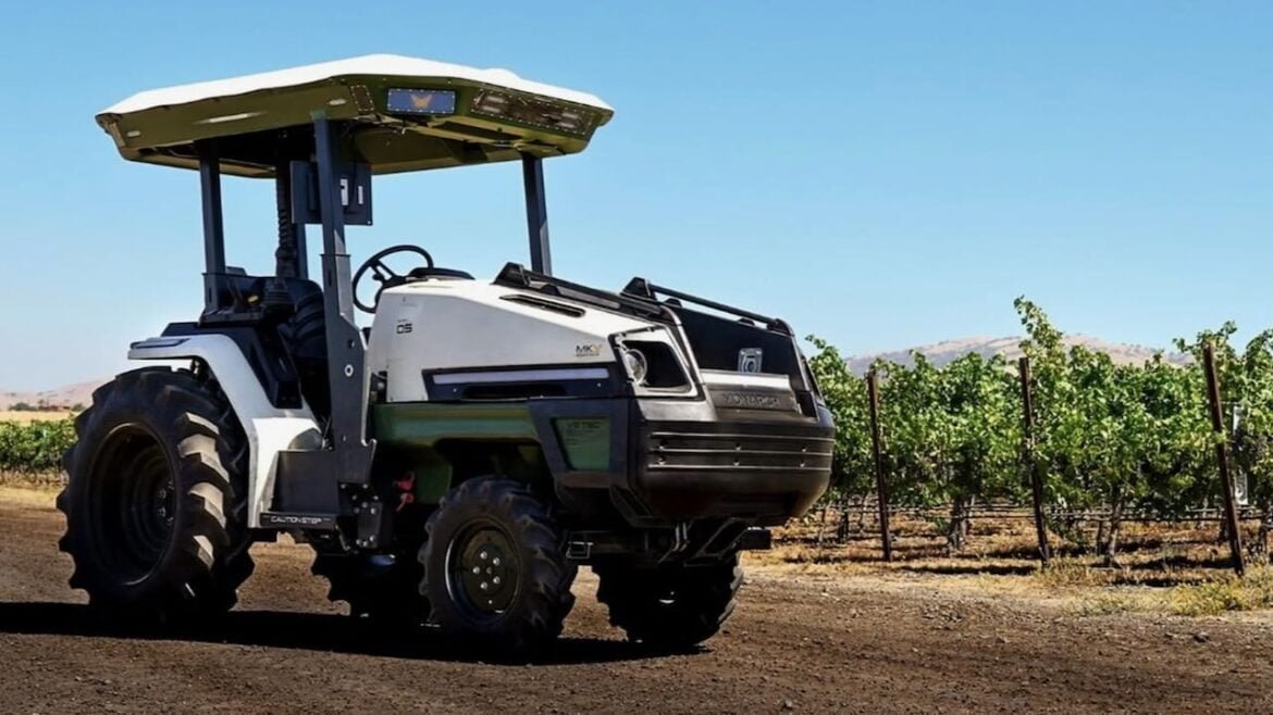 Electric Tractors Compared: Top Models for Sustainable Farming in 2025